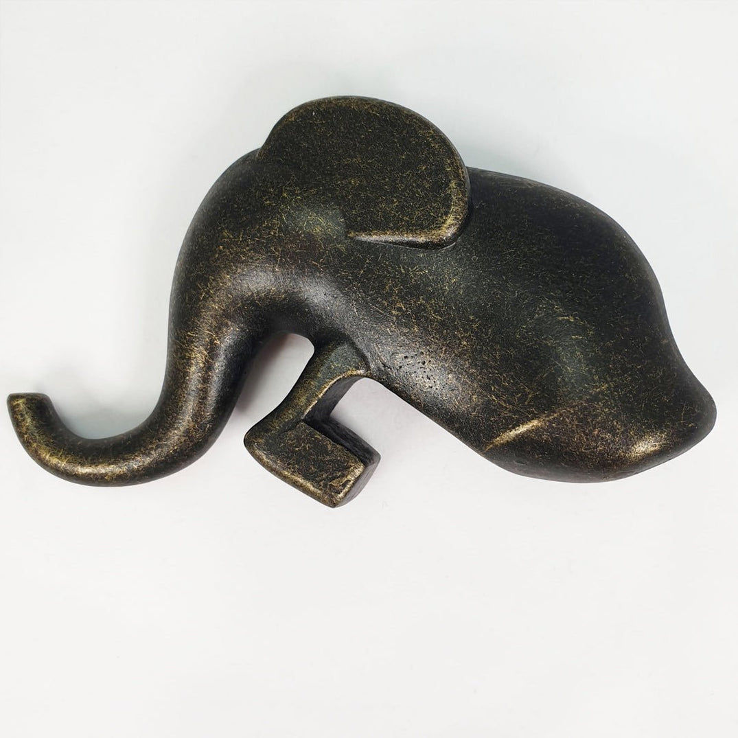 Elma The Climbing Elephant | hydria