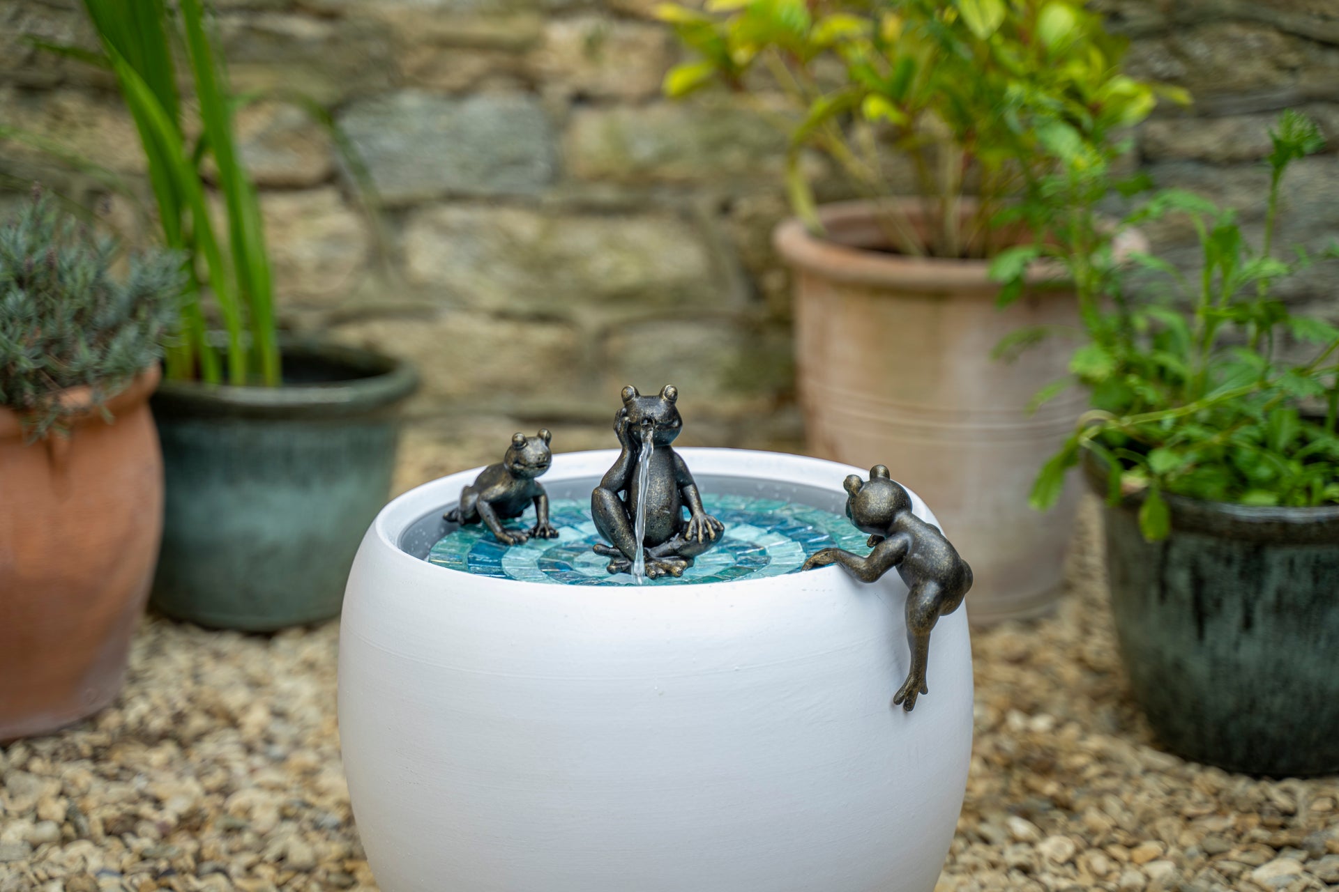 HYDRIA CORDLESS WATER FOUNTAIN KIT | hydria